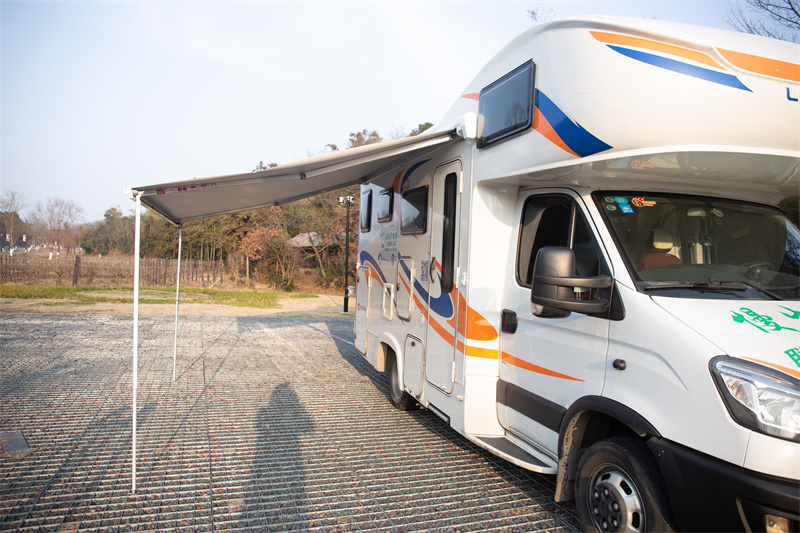 S27E Vehicle Curved Arm Awning from China manufacturer - Soleflex ...